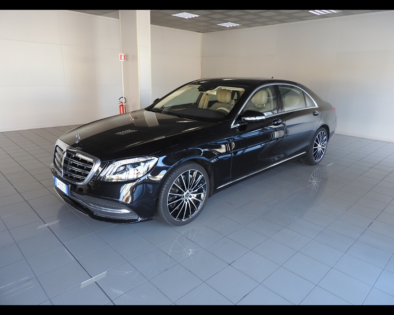 Concessionario automobili usate in vendita, comprare automobili usate ...