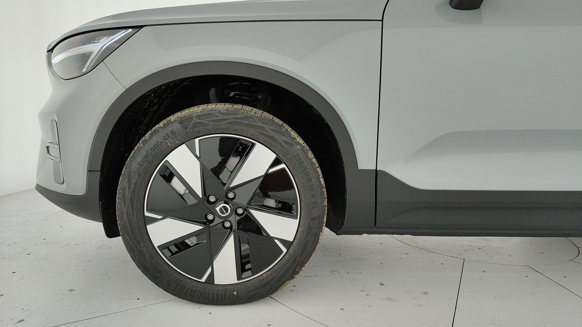 VOLVO EC40 Core Single Motor Extended Range - Gino S.p.A.