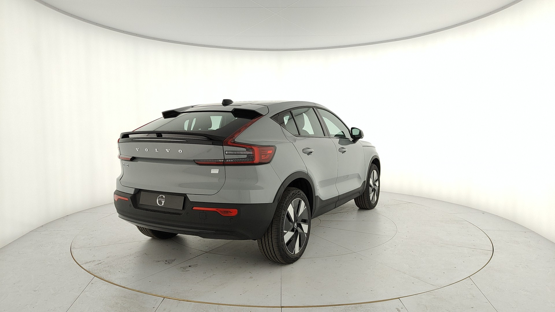 VOLVO EC40 Core Single Motor Extended Range - Gino S.p.A.